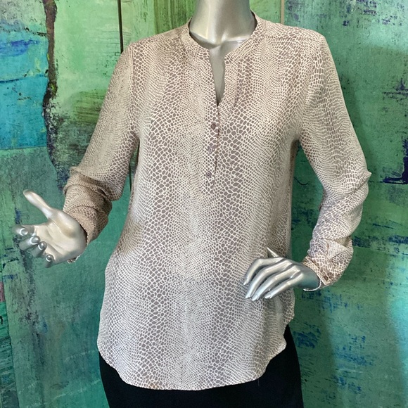 Violet & Claire | Tops | Violet Claire Purpletaupe Blouse | Poshmark